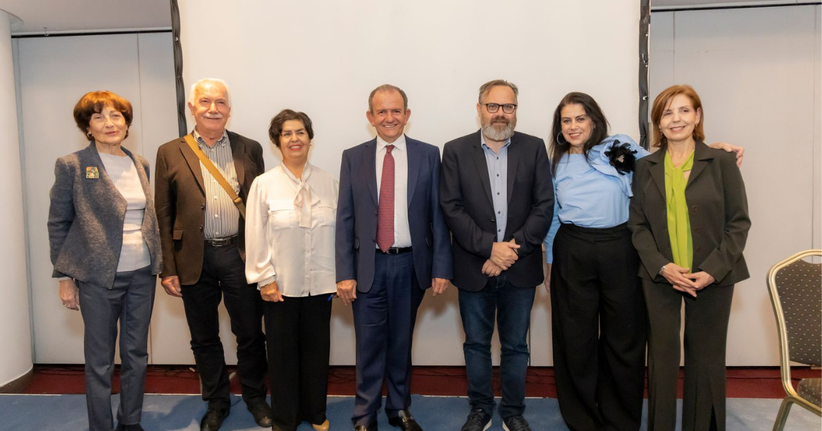 Ο.Λ.Β. ΑΕ: Ζωντάνεψε ξανά η ιστορία του λιμένος Βόλου - Παρουσιάστηκε ...